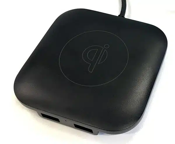 Charge Pad - Technology 4 Hotels